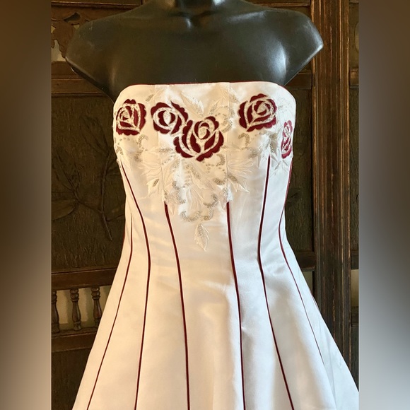 jessica designs | Dresses | Jessica Designs International Satin ...
